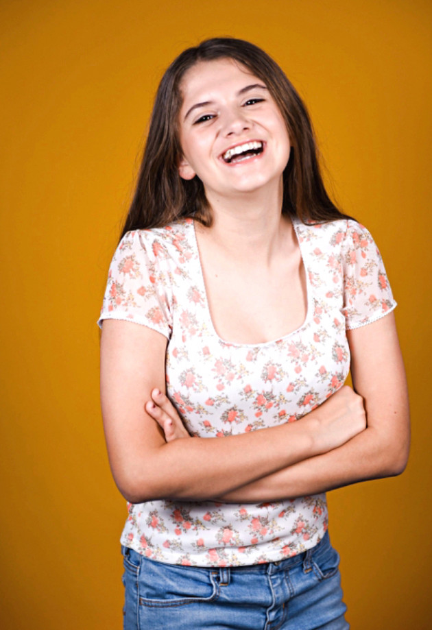 Talya Satkin | Teens - girls Standard Portfolio | Stars Agency