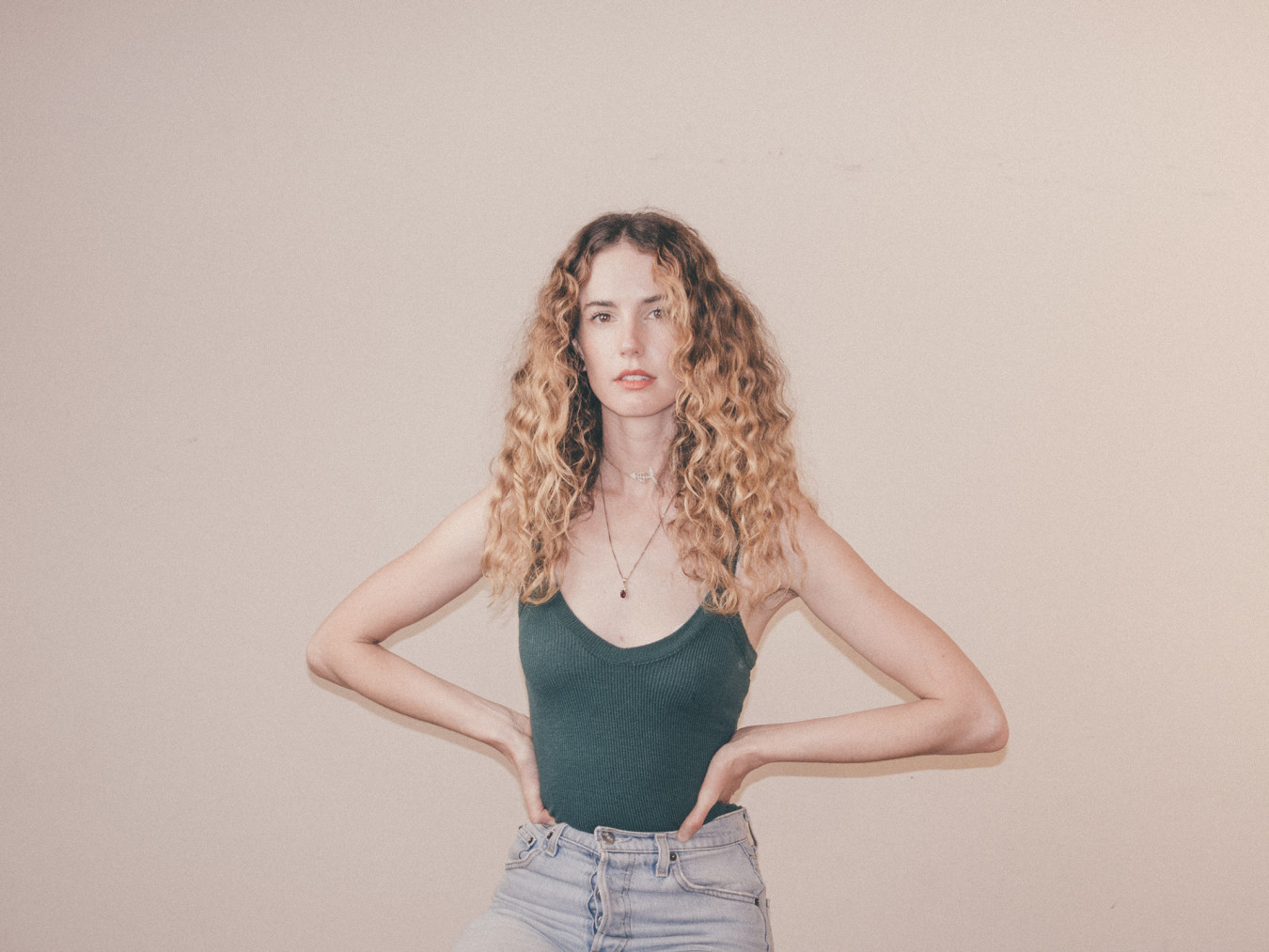 Valeska M | Stars Management Portfolio | stars2 - women