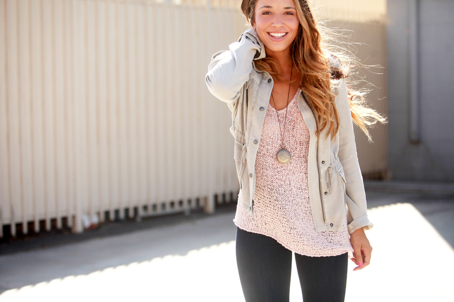 Hailey Lott | Stars Management Portfolio | lifestyle - women