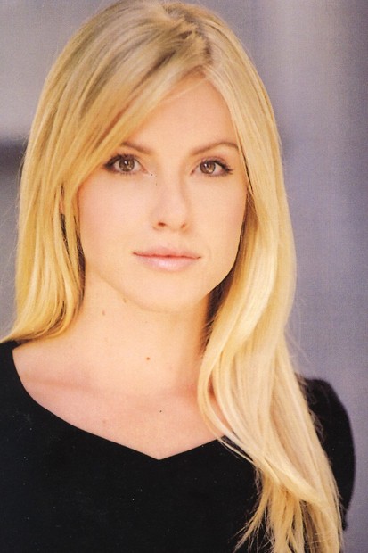 Addison Kwan | Teens - girls Standard Portfolio | Stars Agency